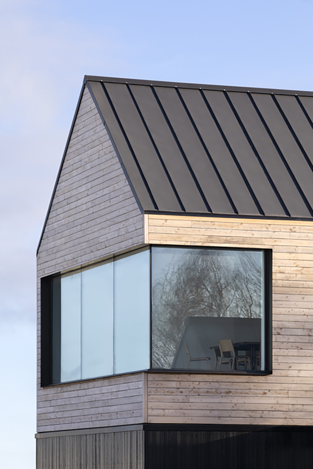 JAMES JONES COMPLETES NEW LOCKERBIE VISITOR BUILDING - Fencing and ...