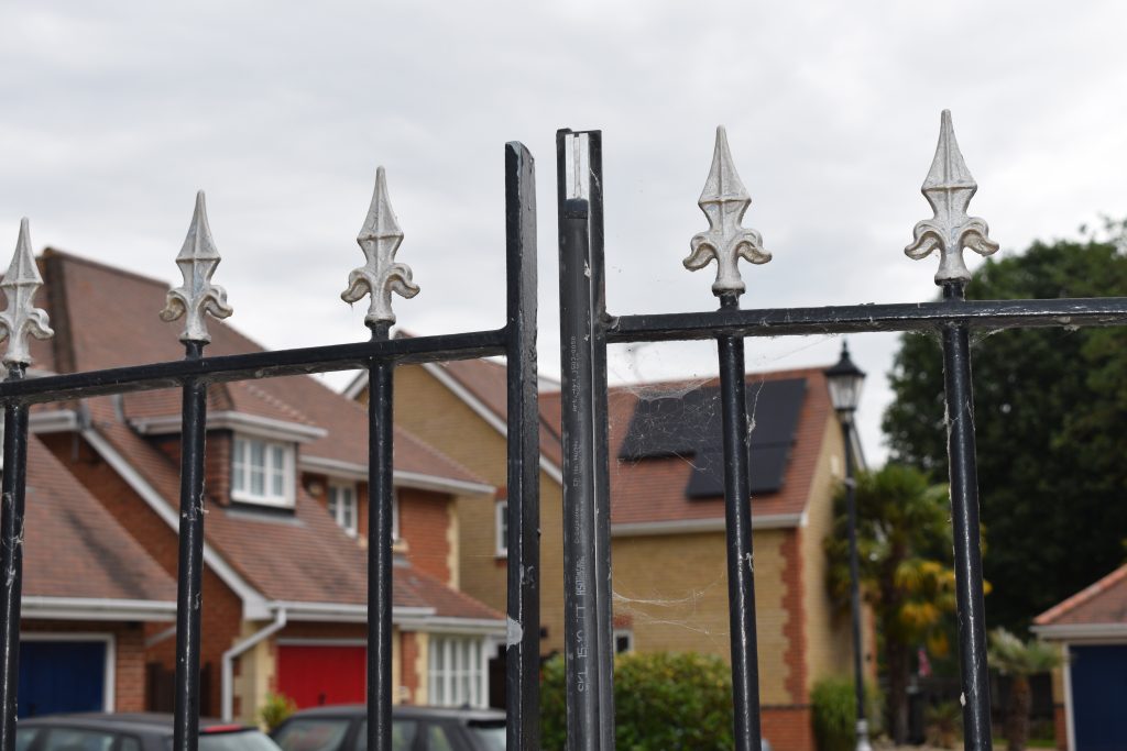 Gate Safety by Design – mind the gap (s)